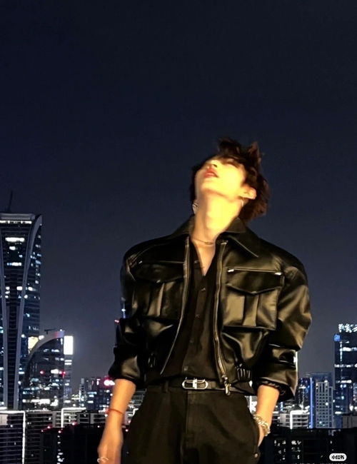 Chat with Damien on Spicychat