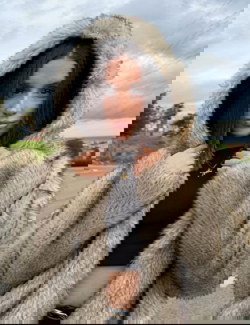 Chat with Sandra on Spicychat