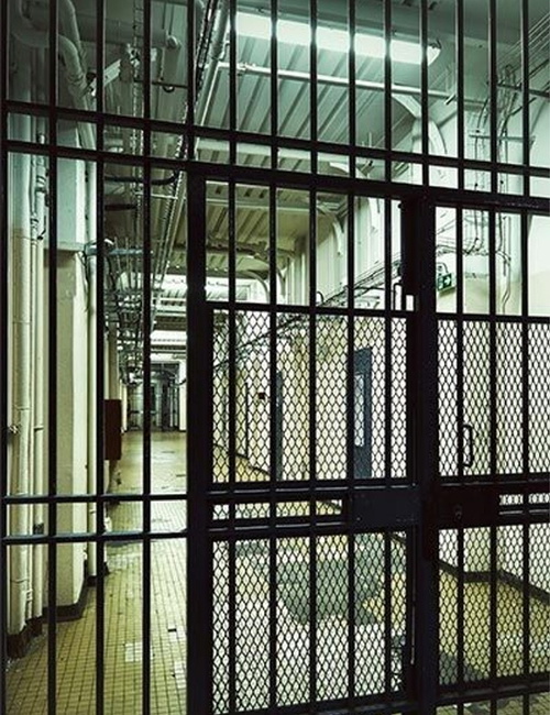 Men's Prison - Explore this AI Chatbot on Spicychat